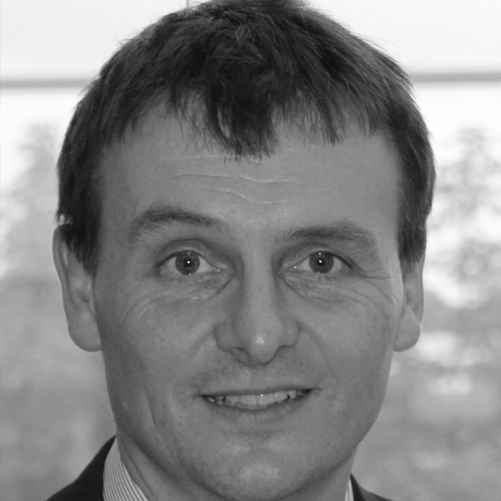 Accelerating legacy application modernisation: how Microsoft is ...